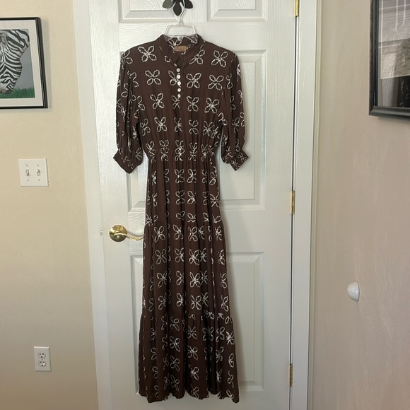 Skemo | Dresses | Skemo Cocoa Colored Tiered Maxi Dress With Loop Front ...